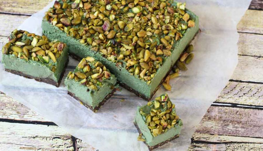 Pistachio-Slice - Queen Fine Foods