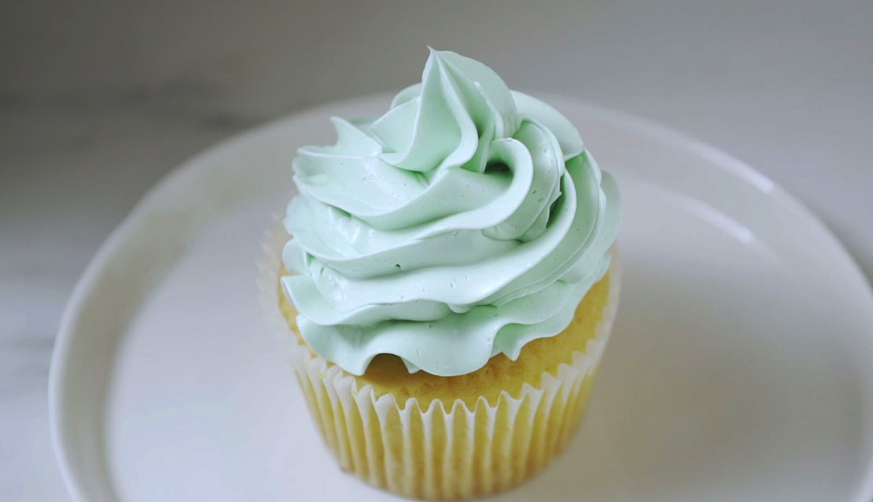 Swiss-Buttercream-WEB - Queen Fine Foods