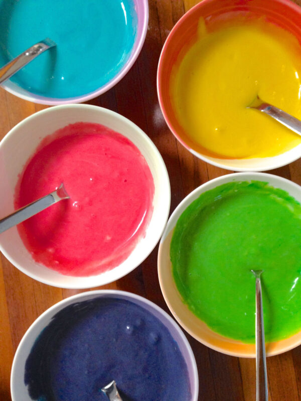 Tutorial: Rainbow Icing Spots - Queen Fine Foods